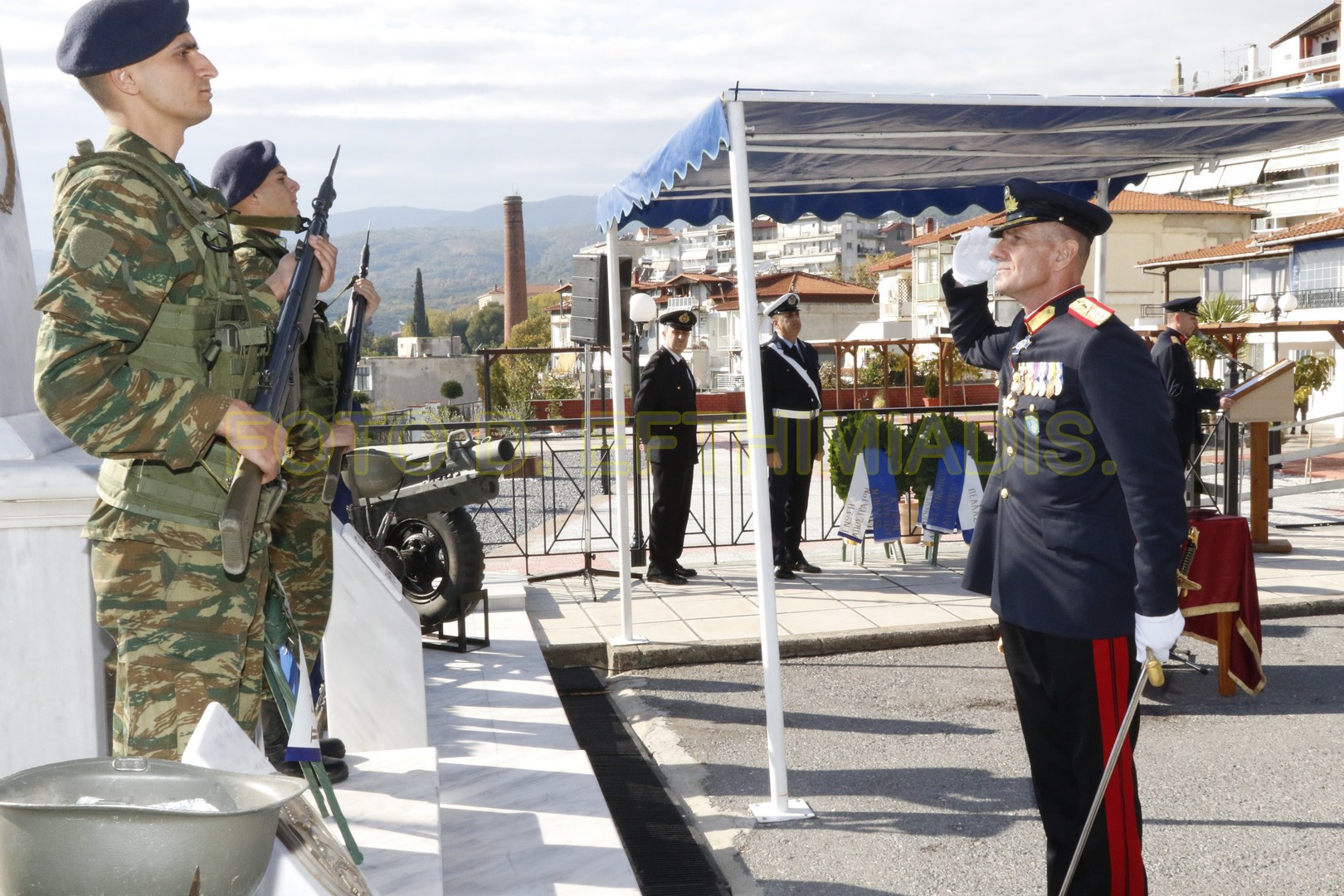 ΕΔΕΣΣΑ : ΕΟΡΤΑΣΜΟΣ ΗΜΕΡΑΣ ΕΝΟΠΛΩΝ ΔΥΝΑΜΕΩΝ 2023 [VIDEO PHOTOS] | TASTV ...