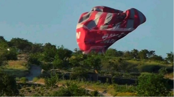 ΕΠΕΣΕ ΑΕΡΟΣΤΑΤΟ - ΝΕΚΡΟΙ ΟΛΟΙ ΟΙ ΕΠΙΒΑΙΝΟΝΤΕΣ | TASTV.gr | Τα νέα της ...