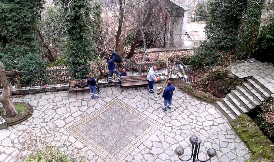 ΔΗΜΟΣ ΕΔΕΣΣΑΣ : ΠΑΡΕΜΒΑΣΕΙΣ ΣΤΗΝ ΠΕΡΙΟΧΗ ΤΩΝ ΚΑΤΑΡΡΑΚΤΩΝ (PHOTOS ...