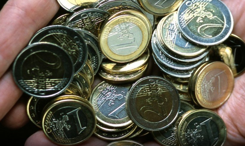 ΟΙ ΜΙΣΘΟΙ ΤΩΝ 200 ΚΑΙ 300 ΕΥΡΩ ΝΕΑ ΤΑΣΗ ΣΤΗΝ ΑΓΟΡΑ ΕΡΓΑΣΙΑΣ | TASTV.gr ...