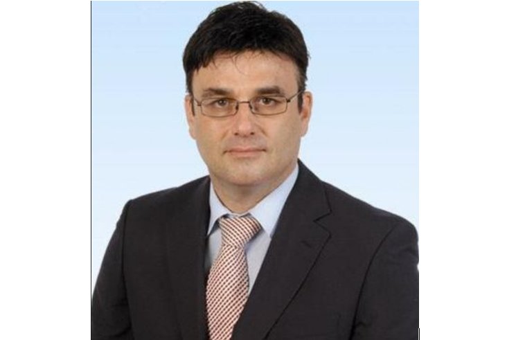 Ο ΜΗΝΑΣ ΓΡΗΓΟΡΙΑΔΗΣ ΔΙΚΗΓΟΡΟΣ ΑΠΟ ΤΑ ΓΙΑΝΝΙΤΣΑ ΥΠΟΨΗΦΙΟΣ ΠΡΟΕΔΡΟΣ ΣΤΙΣ ...