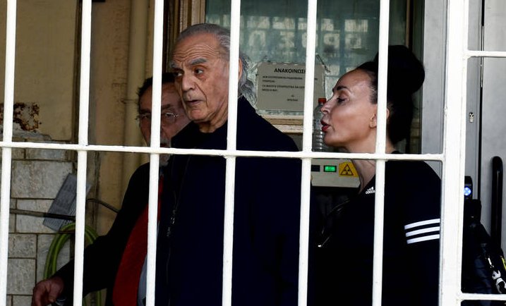 ΔΙΑΖΥΓΙΟ ΚΑΙ ΦΥΛΑΚΗ ΓΙΑ ΤΟΝ ΤΣΟΧΑΤΖΟΠΟΥΛΟ ΚΑΙ ΤΗΝ ΣΤΑΜΑΤΗ ΜΑΖΙ ΤΟΥΣ ...