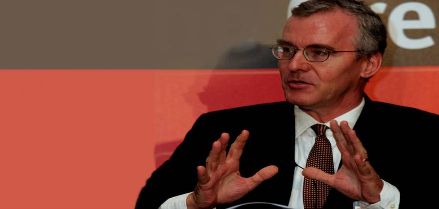 ΜΠΟΜΠ ΤΡΑΑ: ΤΟ ΜΕΛΟΣ ΤΗΣ ΣΥΜΜΟΡΙΑΣ ΤΟΥ ΔΝΤ ΠΟΥ ΚΑΤΕΣΤΡΕΨΕ ΤΗΝ ΕΛΛΑΔΑ ...