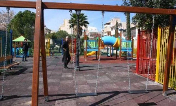 ΣΤΟ «ΕΔΩΛΙΟ» ΑΝΤΙΔΗΜΑΡΧΟΙ ΓΙΑ ΠΑΡΑΝΟΜΕΣ ΠΑΙΔΙΚΕΣ ΧΑΡΕΣ | TASTV.gr | Τα ...