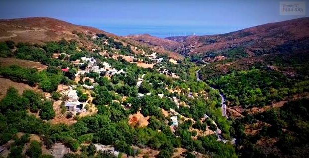 ΤΟ ΜΟΝΑΔΙΚΟ ΧΩΡΙΟ ΤΗΣ ΕΛΛΑΔΑΣ ΠΟΥ ΟΙ ΚΑΤΟΙΚΟΙ ΜΙΛΟΥΝ ΜΕ ΣΦΥΡΙΓΜΑΤΑ ...