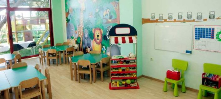 Η ΕΛΛΕΙΨΗ ΒΡΕΦΟΝΗΠΙΑΚΩΝ ΣΤΑΘΜΩΝ ΑΦΗΝΟΥΝ ΕΚΤΟΣ 37.000 ΠΑΙΔΙΑ ΣΕ ΟΛΗ ΤΗΝ ...