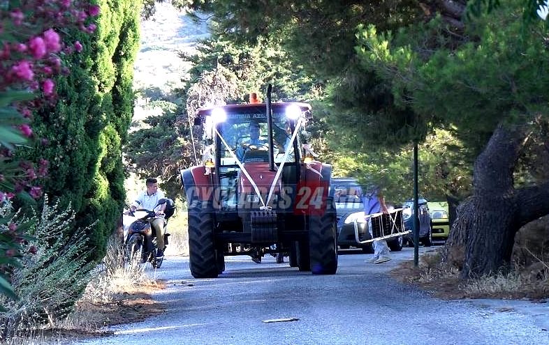 ΠΗΓΑΝ ΣΤΟ ΓΑΜΟ ΤΟΥΣ ΜΕ ΤΡΑΚΤΕΡ [ΒΙΝΤΕΟ] | TASTV.gr | Τα νέα της Πέλλας LIVE