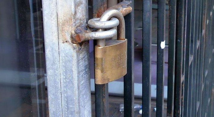 «ΒΡΟΧΗ» ΤΑ ΛΟΥΚΕΤΑ ΕΠΙΧΕΙΡΗΣΕΩΝ ΣΤΗΝ ΑΓΟΡΑ | TASTV.gr | Τα νέα της ...