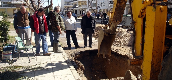 ΚΑΤΑΠΛΑΚΩΘΗΚΕ ΑΠΟ ΧΩΜΑΤΑ ΣΕ ΕΡΓΑΣΙΕΣ ΕΚΣΚΑΦΗΣ | TASTV.gr | Τα νέα της ...