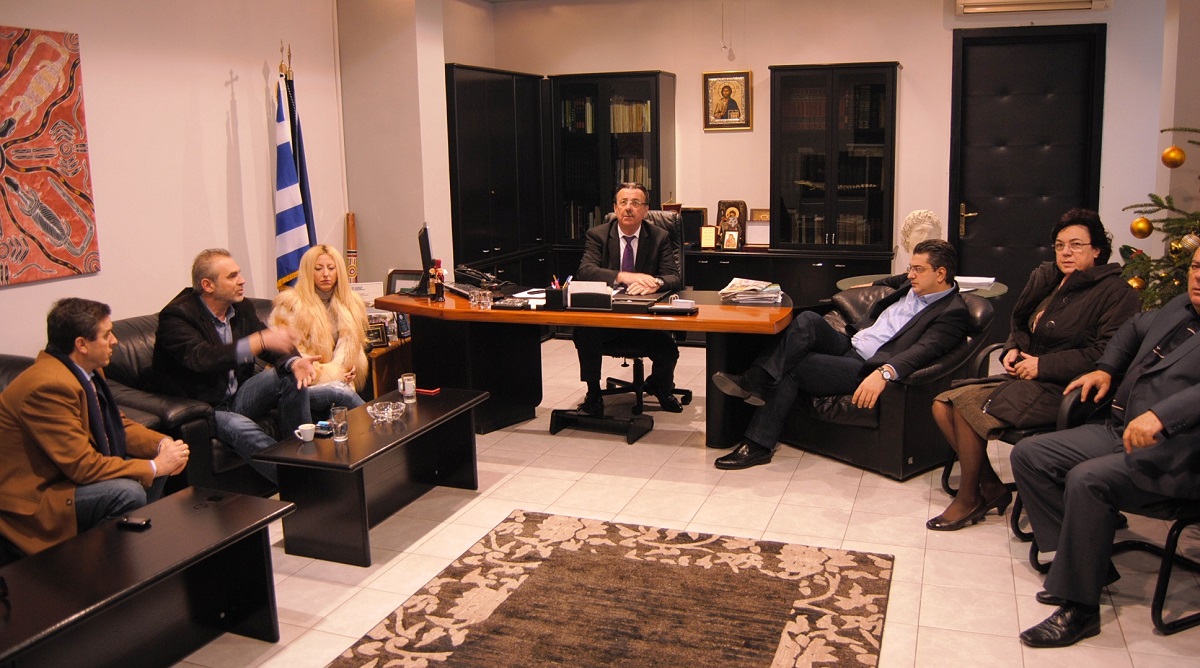 O ΠΕΡΙΦΕΡΕΙΑΡΧΗΣ ΤΖΙΤΖΙΚΩΣΤΑΣ ΣΤΗΝ ΠΕΛΛΑ | TASTV.gr | Τα νέα της Πέλλας ...