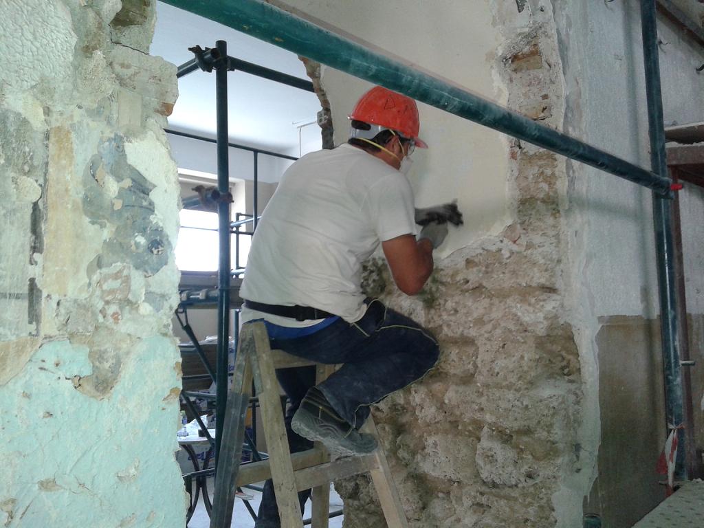 ΕΔΕΣΣΑ: ΑΡΧΑΙΟΛΟΓΙΚΕΣ ΕΡΓΑΣΙΕΣ ΣΤΟ ΚΤΗΡΙΟ ΤΟΥ ΜΕΓΑΛΟΥ ΑΛΕΞΑΝΔΡΟΥ ...