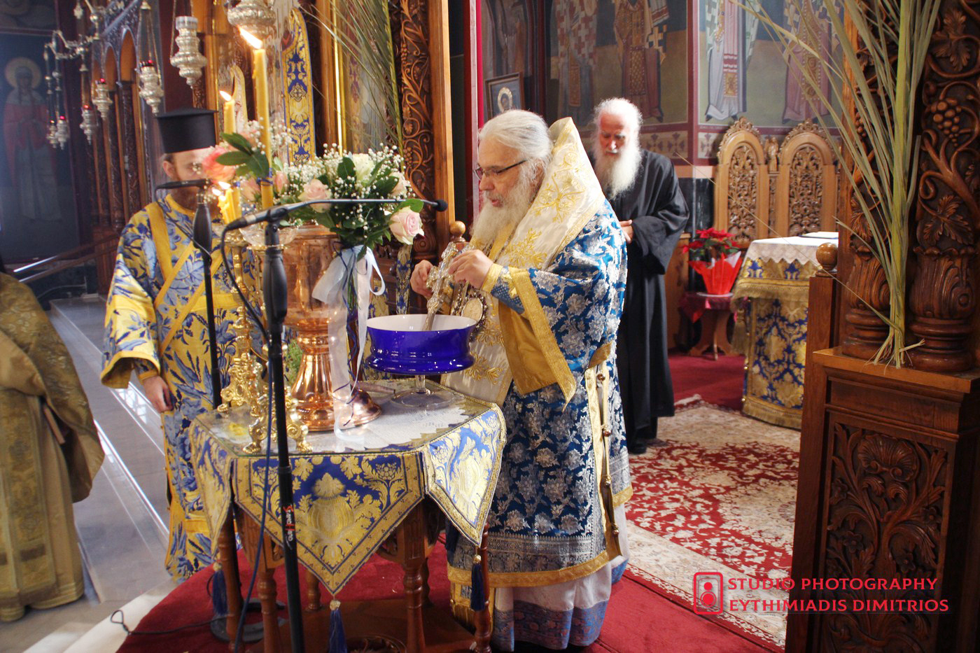 ΕΔΕΣΣΑ : ΘΕΟΦΑΝΕΙΑ 2021 - ΕΝΑΣ ΔΙΑΦΟΡΕΤΙΚΟΣ ΑΓΙΑΣΜΟΣ ΤΩΝ ΥΔΑΤΩΝ [VIDEO ...