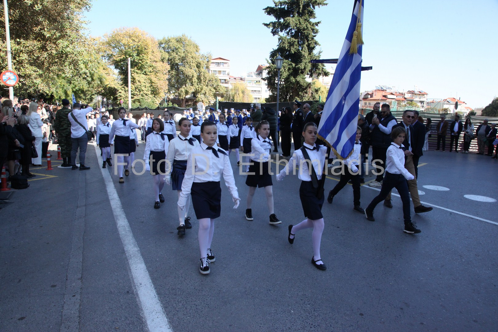 ΕΔΕΣΣΑ : ΜΕ ΠΕΡΗΦΑΝΕΙΑ Η ΠΑΡΕΛΑΣΗ KAI O ΕΟΡΤΑΣΜΟΣ THΣ 28ης ΟΚΤΩΒΡΙΟΥ ...