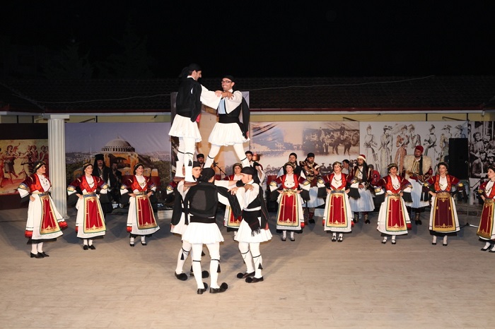 ΕΟΓ «Η ΠΕΛΛΑ»: ΕΚΔΗΛΩΣΗΣ 2-7-14 ΣΤΟ ΑΝΟΙΧΤΟ ΘΕΑΤΡΟ ΓΙΑΝΝΙΤΣΩΝ (ΦΩΤΟ ...