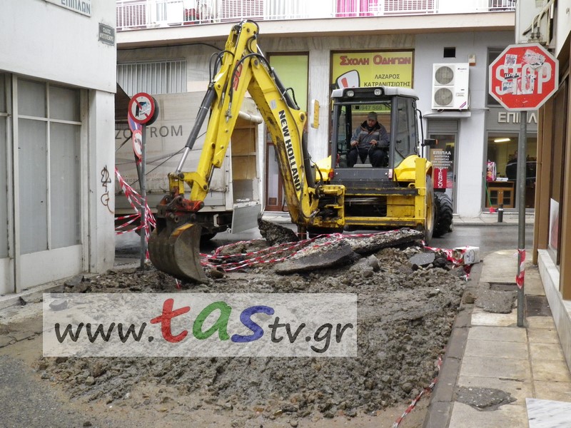 Η ΑΠΑΝΤΗΣΗ ΤΗΣ κ. ΖΔΡΟΥ ΓΙΑ ΤΙΣ ΒΛΑΒΕΣ ΣΤΑ ΔΙΚΤΥΑ ΥΔΡΕΥΣΗΣ ΣΤΗΝ ΕΔΕΣΣΑ ...