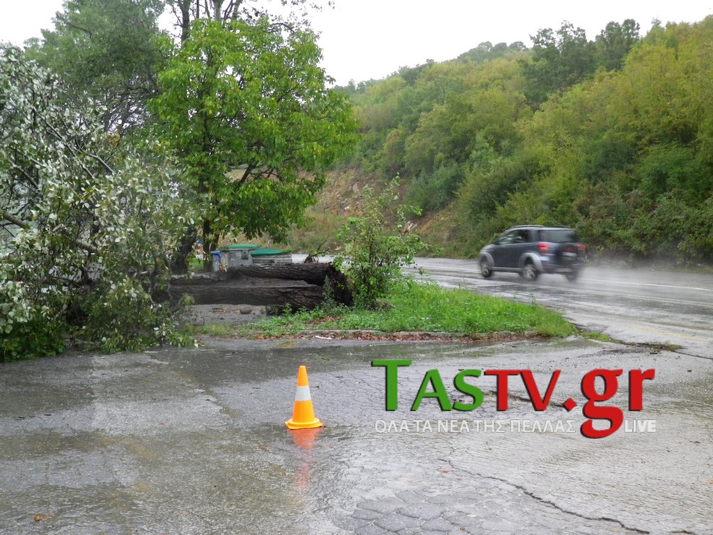 ΣΟΒΑΡΑ ΤΑ ΠΡΟΒΛΗΜΑΤΑ ΑΠΟ ΤΗΝ ΕΝΤΟΝΗ ΒΡΟΧΟΠΤΩΣΗ ΣΤΟΝ Ν. ΠΕΛΛΑΣ (VIDEO ...