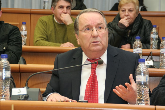 ΟΙ ΘΕΣΕΙΣ ΤOY ΒΟΥΛΕΥΤH ΚΑΡΑΣΜΑΝΗ ΓΙΑ ΤΟ ΓΑΛΑ | TASTV.gr | Τα νέα της ...