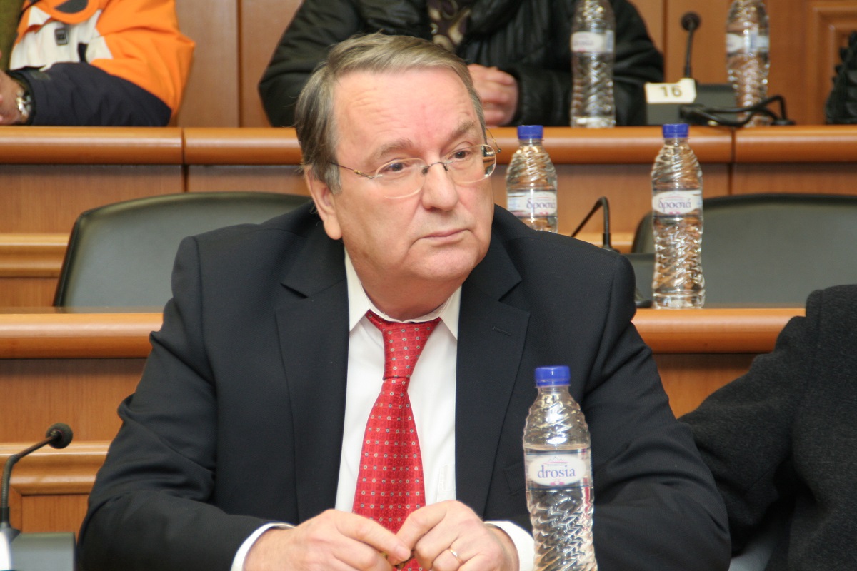 ΓΙΩΡΓΟΣ ΚΑΡΑΣΜΑΝΗΣ: ΕΠΙΣΤΟΛΗ ΠΡΟΣ ΤΟΥΣ ΚΤΗΝΟΤΡΟΦΟΥΣ | TASTV.gr | Τα νέα ...