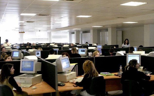 40% ΨΗΛΟΤΕΡΟΙ ΟΙ ΜΙΣΘΟΙ ΣΤΟ ΔΗΜΟΣΙΟ ΑΠ΄Ο,ΤΙ ΣΤΟΝ ΙΔΙΩΤΙΚΟ ΤΟΜΕΑ ...