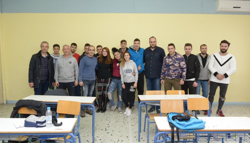 ΕΠΙΣΚΕΨΗ ΤΟΥ ΠΡΟΠΟΝΗΤΗ Γ. ΠΙΛΑΛΙΔΗ ΣΤΟ ΔΙΕΚ ΈΔΕΣΣΑΣ | TASTV.gr | Τα νέα ...
