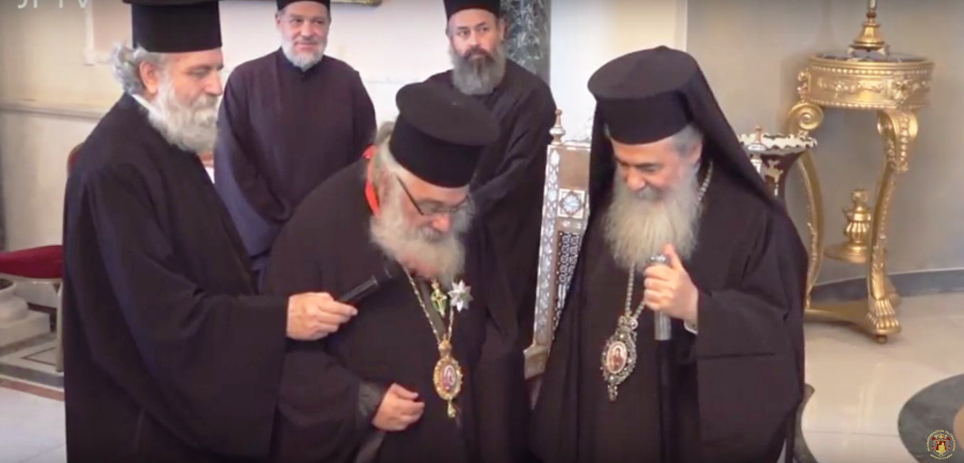 ΑΞΙΟΣ Ο ΜΗΤΡΟΠΟΛΙΤΗΣ ΜΑΣ κκ ΙΩΗΛ ΤΟΥ ΑΠΟΝΕΜΗΘΗ Ο ΤΙΜΙΟΣ ΣΤΑΥΡΟΣ ΑΠΟ ΤΟΝ ...