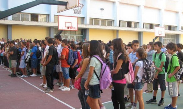 ΠΑΡΑΜΕΝΕΙ Η ΠΡΟΣΕΥΧΗ ΣΤΑ ΣΧΟΛΕΙΑ ΚΑΙ ΜΕ ΤΟ ΝΕΟ ΠΡΟΕΔΡΙΚΟ ΔΙΑΤΑΓΜΑ ...