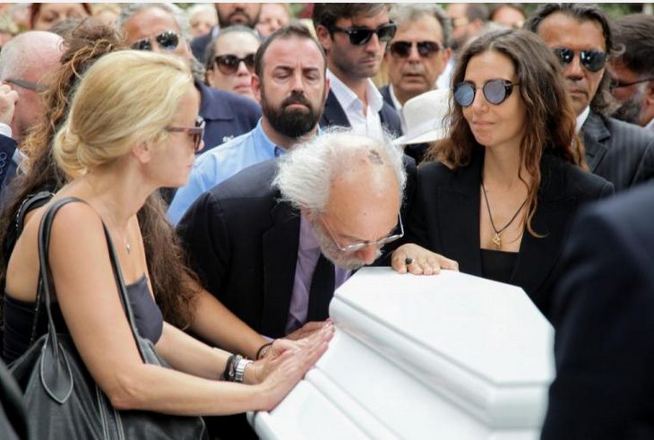 ΚΗΔΕΙΑ ΖΩΗΣ ΛΑΣΚΑΡΗ: ΤΟ ΤΕΛΕΥΤΑΙΟ ΦΙΛΙ ΤΟΥ ΑΛΕΞΑΝΔΡΟΥ ΛΥΚΟΥΡΕΖΟΥ ΣΤΗΝ ...