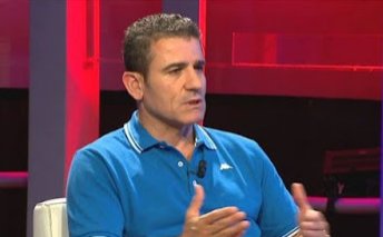 ΑΝΤΙΔΡΑΣΗ ΑΛΒΑΝΟΥ ΔΗΜΟΣΙΟΓΡΑΦΟΥ ΣΤΗ ΜΑΥΡΗ ΛΙΣΤΑ ΤΗΣ ΑΘΗΝΑΣ- ΄ΔΕΝ ΕΙΧΑ ...