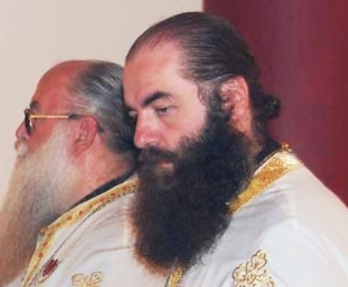 ΠΑΡΟΥΣΙΑ ΕΠΤΑ ΑΡΧΙΕΡΕΩΝ ΤΕΛΕΣΘΗΚΕ Η ΚΗΔΕΙΑ ΤΟΥ ΜΑΚΑΡΙΣΤΟΥ π ...