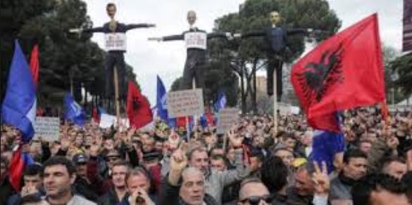 ΣΚΟΠΙΑ: ΣΟΣΙΑΛΔΗΜΟΚΡΑΤΕΣ ΚΑΙ ΑΛΒΑΝΟΙ ΘΑ ΣΧΗΜΑΤΙΣΟΥΝ ΚΥΒΕΡΝΗΣΗ ΔΙΧΩΣ ΤΗΝ ...