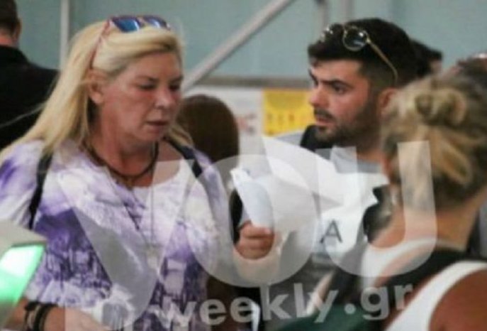 ΔΗΜΗΤΡΑ ΛΙΑΝΗ - ΠΑΠΑΝΔΡΕΟΥ : ΣΤΟ ΑΕΡΟΔΡΟΜΙΟ ΜΕ ΑΓΝΩΣΤΟ ΝΕΑΡΟ | TASTV.gr ...