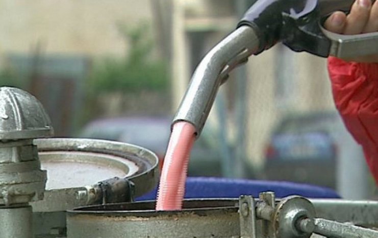 ΜΕ “ΤΣΙΜΠΗΜΕΝΗ” ΤΙΜΗ ΞΕΚΙΝΑΕΙ Η ΔΙΑΘΕΣΗ ΤΟΥ ΠΕΤΡΕΛΑΙΟΥ ΘΕΡΜΑΝΣΗΣ ...