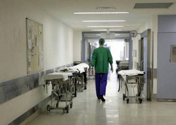 ΝΟΣΟΚΟΜΕΙΟ ΒΕΡΟΙΑΣ: ΠΡΩΤΗ ΦΟΡΑ ...ΤΕΤΟΙΑ ΔΙΑΛΥΣΗ!!! - ΠΑΡΑΙΤΗΣΗ ΑΠΟ ΤΟ ...