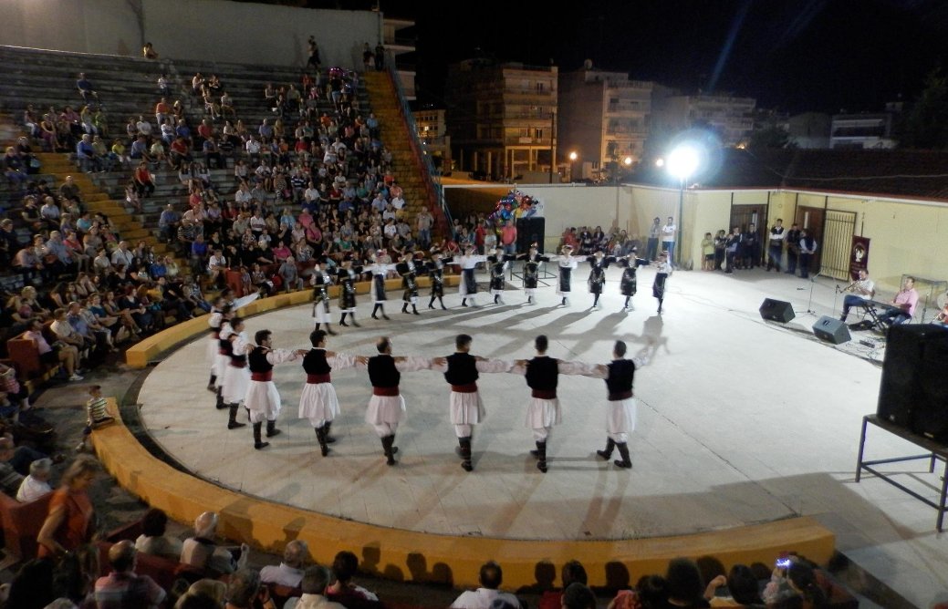 Ο ΕΚΠΟΛΙΤΙΣΤΙΚΟΣ ΌΜΙΛΟΣ ΓΙΑΝΝΙΤΣΩΝ "Η ΠΕΛΛΑ" ΧΟΡΕΨΕ ΣΤΙΣ ΕΚΔΗΛΩΣΕΙΣ ΤΟΥ ...