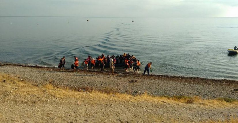 ΠΡΟΣΦΥΓΕΣ ΚΑΙ "ΚΟΡΑΚΙΑ" ΦΘΑΝΟΥΝ ΣΤΟ ΚΕΝΤΡΟ ΤΗΣ ΜΥΤΙΛΗΝΗΣ - ΒΙΝΤΕΟ ...