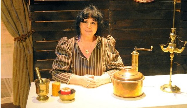 ΔΗΚΕΠΑ ΠΕΛΛΑΣ : ΘΕΑΤΡΙΚΗ ΠΑΡΑΣΤΑΣΗ "Η ΛΩΞΑΝΤΡΑ" | TASTV.gr | Τα νέα της ...