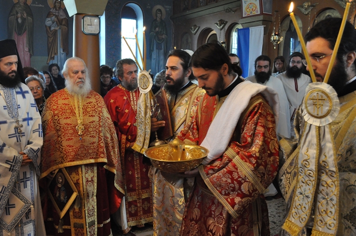 ΚΟΥΡΑ ΚΑΙ ΧΕΙΡΟΤΟΝΙΑ ΕΙΣ ΔΙΑΚΟΝΟΝ ΣΤΗΝ Ι.ΜΗΤΡΟΠΟΛΗ ΕΔΕΣΣΗΣ | TASTV.gr ...