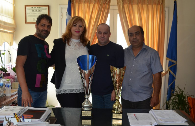 ΣΥΝΑΝΤΗΣΗ ΤΗΣ ΔΗΜΑΡΧΟΥ ΣΚΥΔΡΑΣ ΚΑΤΕΡΙΝΑΣ ΙΓΝΑΤΙΑΔΟΥ ΜΕ ΤΟΝ ΠΡΟΕΔΡΟ ΤΗΣ ...