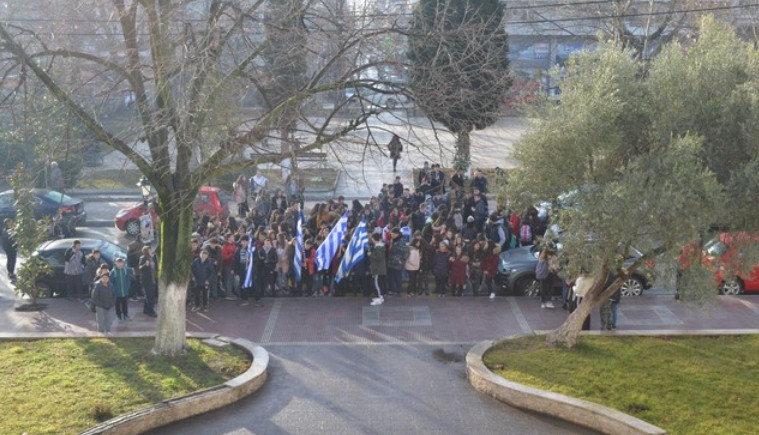 ΠΟΡΕΙΑ ΚΑΙ ΚΕΙΜΕΝΟ ΜΑΘΗΤΩΝ ΛΥΚΕΙΟΥ ΕΠΑΛ ΕΔΕΣΣΑΣ ΚΑΙ ΓΥΜΝΑΣΙΟΥ ΣΚΥΔΡΑΣ ...