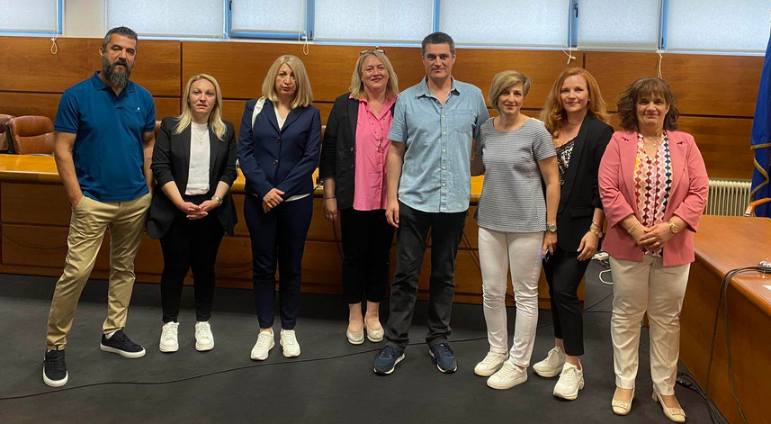 ΕΔΕΣΣΑ : ΟΡΚΩΜΟΣΙΑ ΕΡΓΑΖΟΜΕΝΩΝ ΒΟΗΘΕΙΑ ΣΤΟ ΣΠΙΤΙ | TASTV.gr | Τα νέα ...