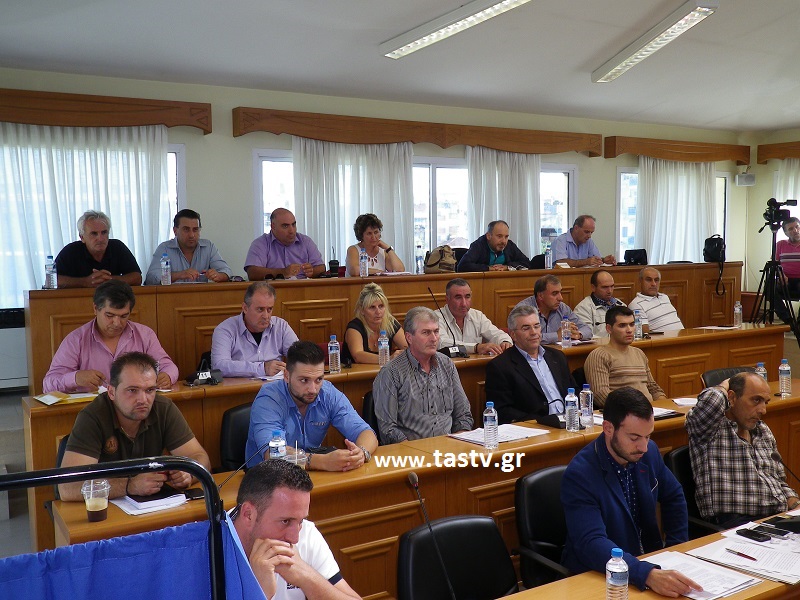 ΔΗΜΟΤΙΚΟ ΣΥΜΒΟΥΛΙΟ ΑΛΜΩΠΙΑΣ: ΟΙ ΠΡΩΤΕΣ ΚΟΝΤΡΕΣ ΓΙΑ ΤΑ ΛΟΥΤΡΑ (VIDEO ...