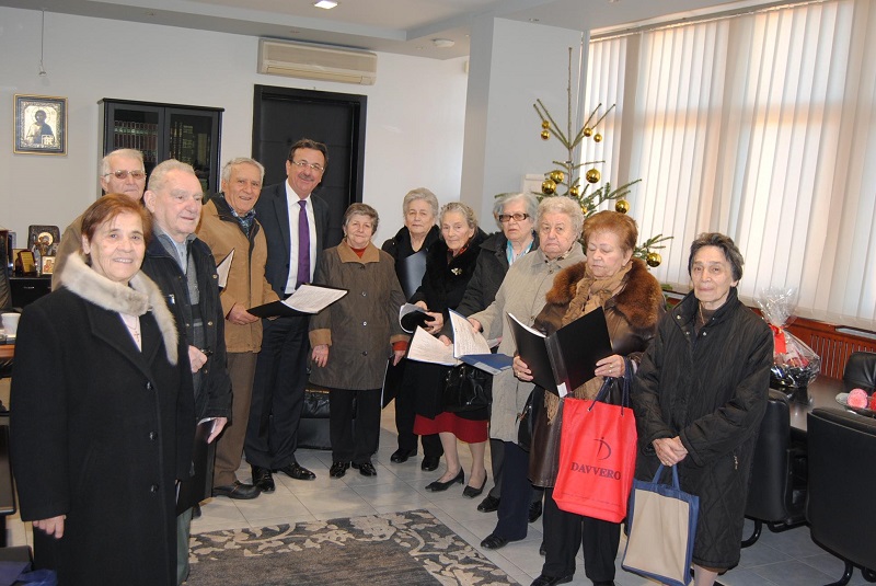 ΧΡΙΣΤΟΥΓΕΝΝΙΑΤΙΚΑ ΚΑΛΑΝΤΑ ΚΑΙ ΕΥΧΕΣ ΑΠΟ ΣΥΛΛΟΓΟΥΣ ΚΑΙ ΠΟΛΙΤΕΣ ΣΤΟΝ ...