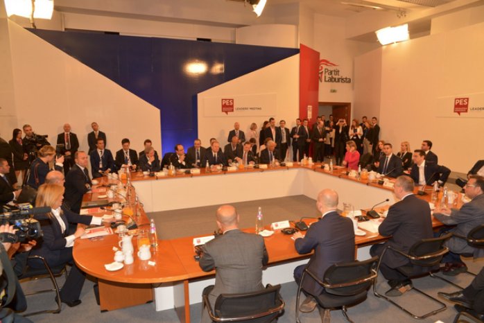 Φ.ΓΕΝΝΗΜΑΤΑ: Η ΕΥΡΩΠΗ ΤΗΣ ΛΙΤΟΤΗΤΑΣ ΠΡΕΠΕΙ ΝΑ ΤΕΛΕΙΩΣΕΙ ΚΑΙ ΕΙΝΑΙ ΣΤΟ ...