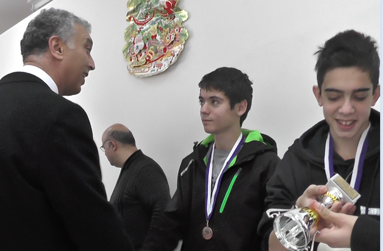 3Ο ΣΧΟΛΙΚΟ ΠΡΩΤΑΘΛΗΜΑ ΣΚΑΚΙ Δ. ΘΕΡΜΑΪΚΟΥ (VIDEO + PHOTO) | TASTV.gr ...