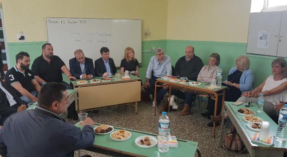 Θ ΤΖΑΚΡΗ: ΕΠΙΣΚΕΨΗ ΣΤΟΝ Ν.ΠΕΛΛΑΣ ΤΟΥ ΥΦΥΠ. ΠΑΙΔΕΙΑΣ ΣΕ ΣΧΟΛΕΙΑ ΤΗΣ ...