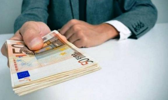 ΔΟΥΛΕΥΕΤΕ ΤΗΝ ΚΑΘΑΡΑ ΔΕΥΤΕΡΑ; ΔΕΙΤΕ ΠΟΣΑ ΧΡΗΜΑΤΑ ΘΑ ΠΑΡΕΤΕ | TASTV.gr ...