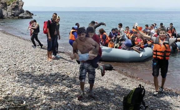 ΠΟΙΑ Η ΔΙΑΦΟΡΑ ΑΝΑΜΕΣΑ ΣΤΟΝ ΠΡΟΣΦΥΓΑ ΚΑΙ ΤΟΝ ΜΕΤΑΝΑΣΤΗ | TASTV.gr | Τα ...