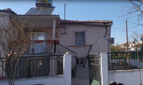 ΒΙΝΤΕΟ ΚΑΙ ΕΙΚΟΝΕΣ ΚΑΤΑΣΤΡΟΦΗΣ ΑΠΟ ΤΟΝ ΣΕΙΣΜΟ ΣΤΟ ΜΕΣΟΧΩΡΙ ΕΛΑΣΣΟΝΑΣ ...