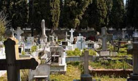 ΕΦΥΓΕ ΑΠΟ ΤΗΝ ΖΩΗ 66ΧΡΟΝΟΣ ΙΕΡΕΑΣ ΠΟΥ ΔΕΝ ΤΗΡΟΥΣΕ ΤΑ ΜΕΤΡΑ ΠΡΟΦΥΛΑΞΗΣ ...
