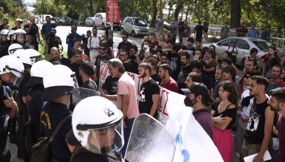 ΒΙΝΤΕΟ ΑΠΟ ΤΑ ΧΗΜΙΚΑ ΚΑΙ ΤΟ ΞΥΛΟ ΑΠΟ ΤΑ ΜΑΤ ΣΤΟ ΑΠΘ ΜΕ ΦΟΙΤΗΤΕΣ ΓΙΑ ΤΗΝ ...